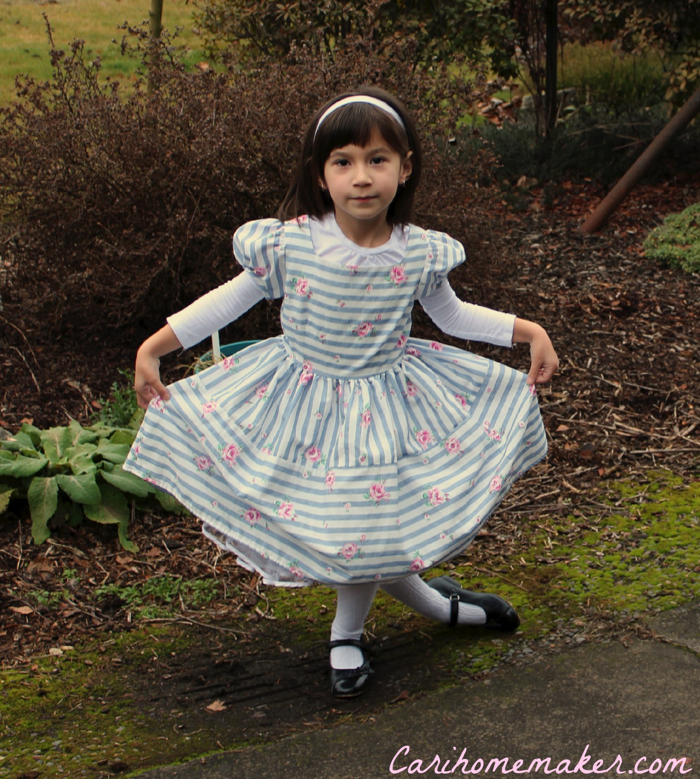 Curtsy While You're Thinking – Sewing Projects | BurdaStyle.com