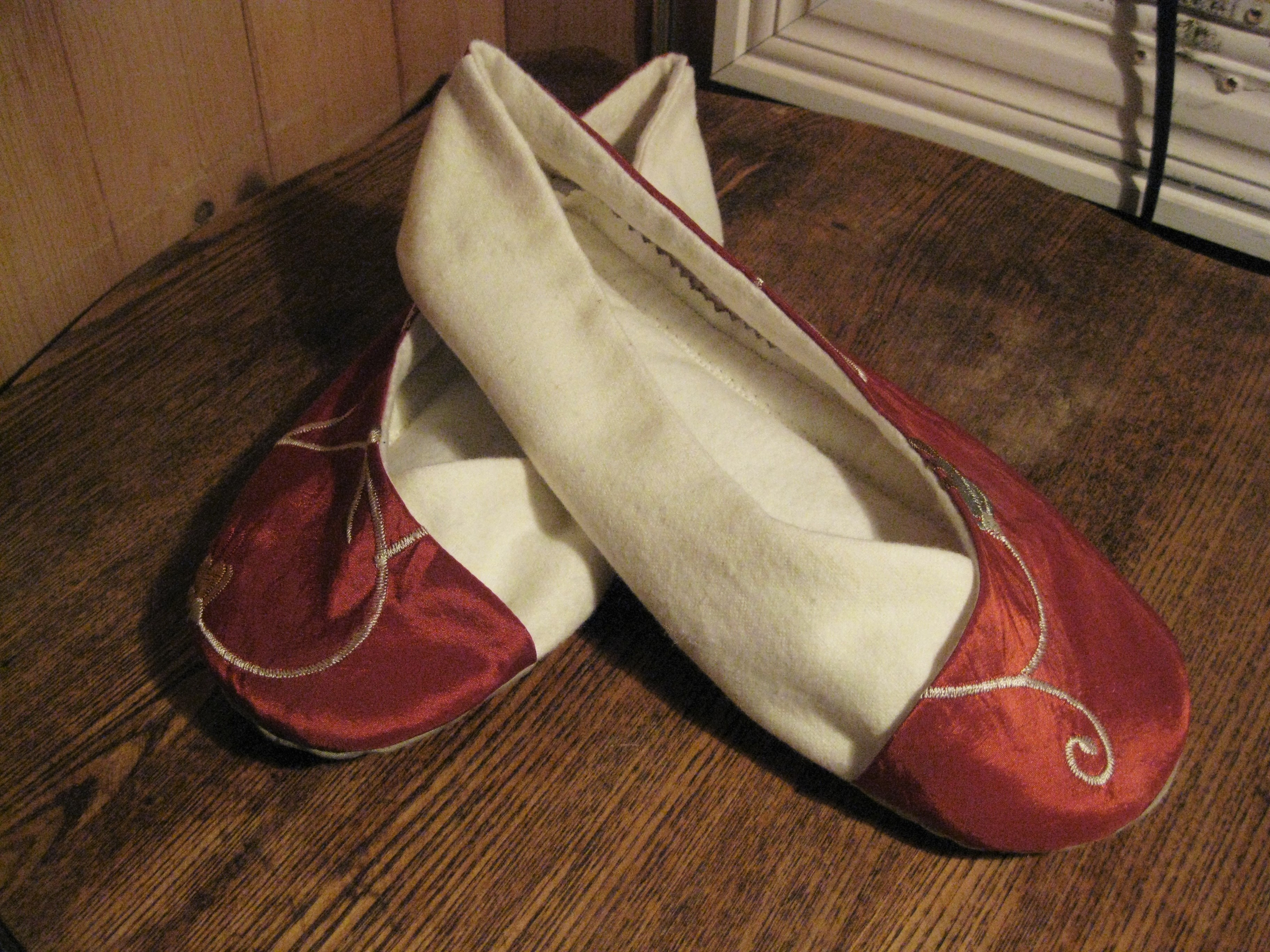 Woman's Kimono Shoes – Sewing Projects | BurdaStyle.com